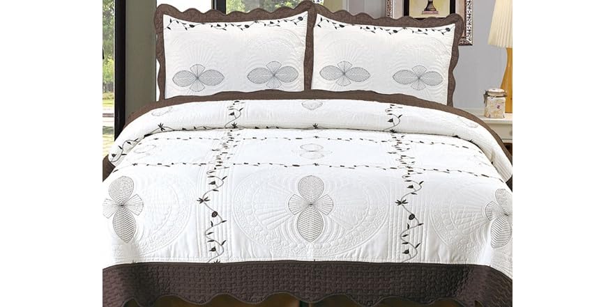 Lavish Home Athena Quilt Set- Full/Queen