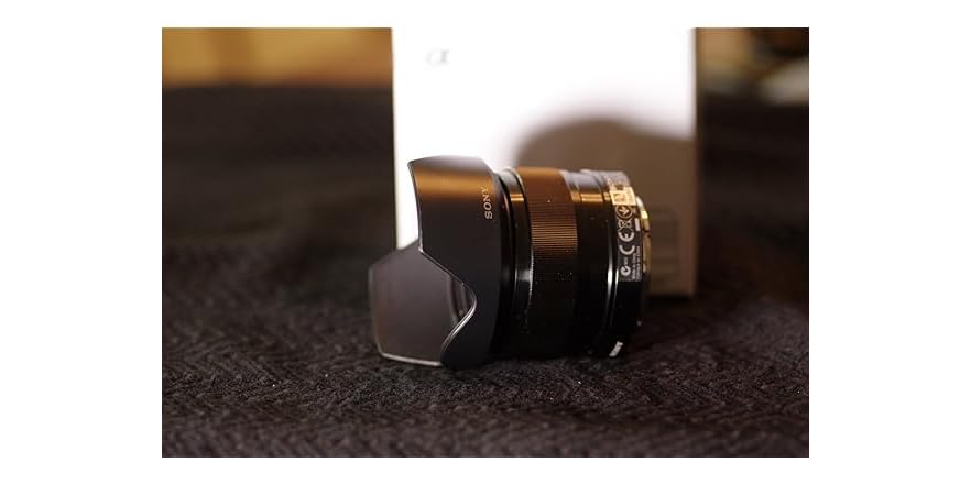 35mm f/1.8 Prime Camera Lens