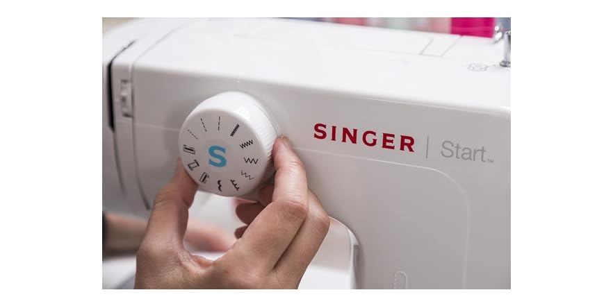Singer Sewing Machine or Craft Kit