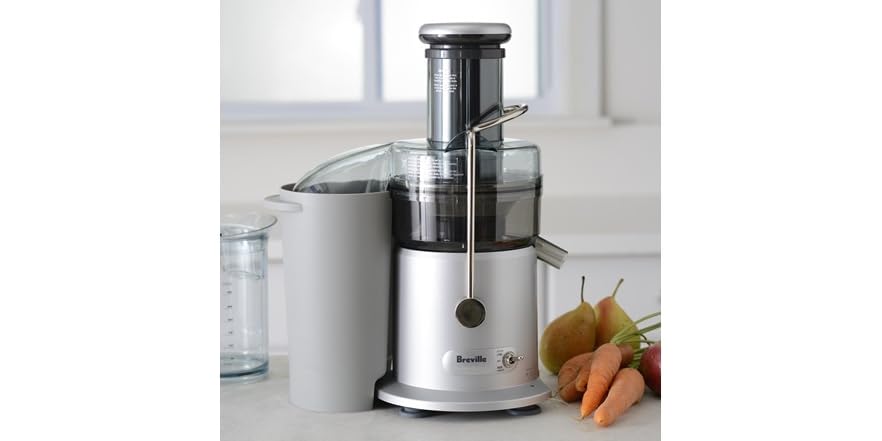 Breville Juice Fountain & 850-Watt Juice Extractor