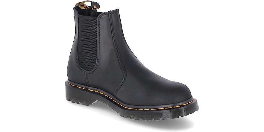 Dr. Martens Men's 2976 Chelsea Boot (Black)