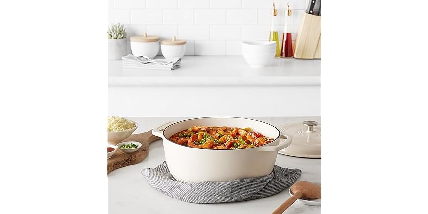 Amazon Basics Cast Iron Dutch Oven 7.3-Qt