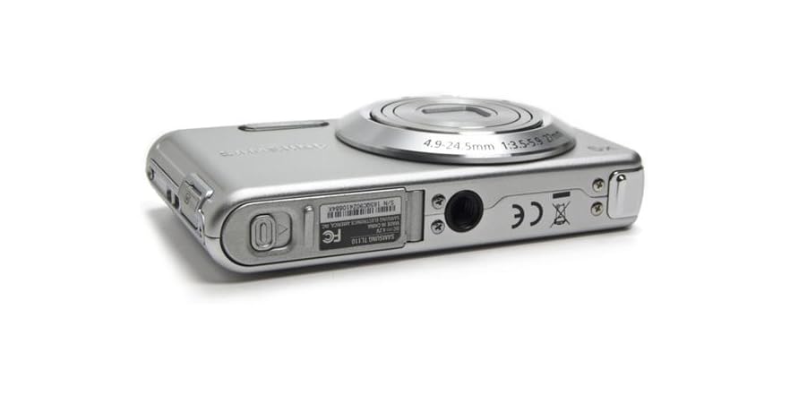 Samsung 14.2MP Ultra Slim Digital Camera w/5x Optical Zoom