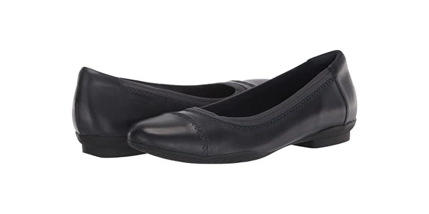 Clarks Sara Bay Ballet Flat