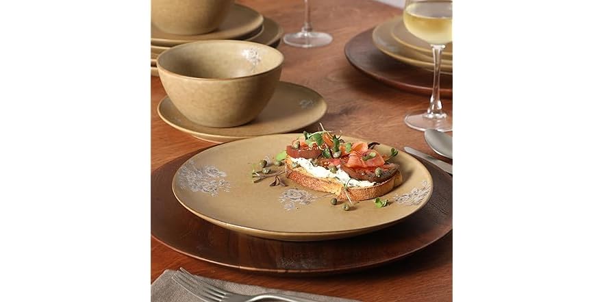 Gibson Elite Valencia Bloom 12 Piece Plates and Bowls Dinnerware Set