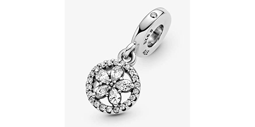 PANDORA Sparkling Snowflake Circle