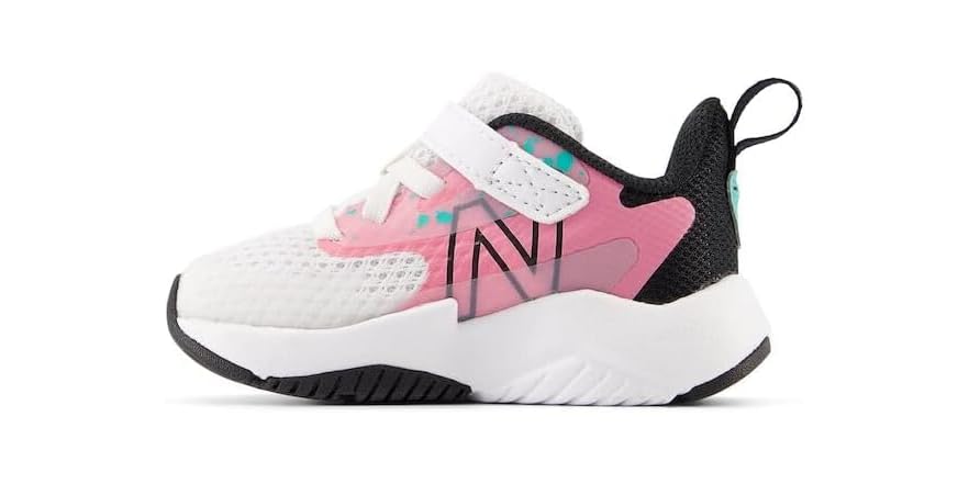 New Balance Kids Rave V2 Lace Shoe 5.5,6