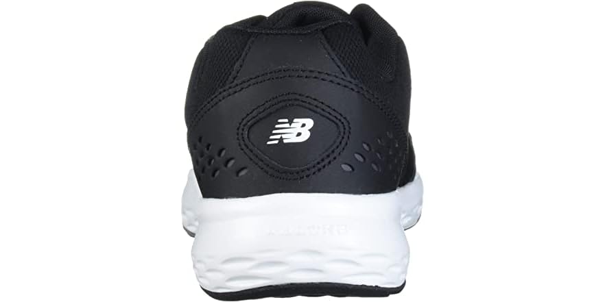 New Balance Men's 517 V2 Cross Trainer | Size 7