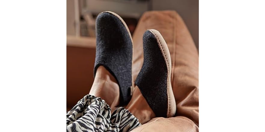 Glerups Wool Slip-On Leather Outsole (US Women's 6.5-7) (Open Box)