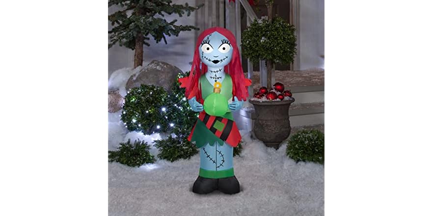 Gemmy Inflatable Sally in Holiday Outfit