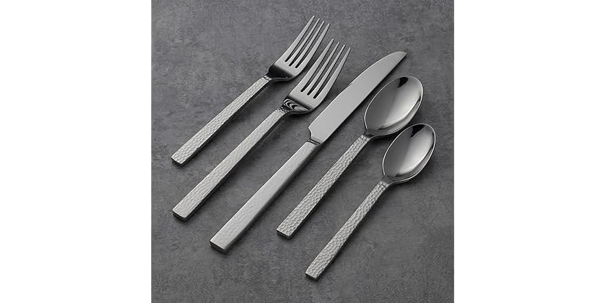 Oneida Chefs Table Hammered 45 Piece Everyday Flatware Set (Open Box)
