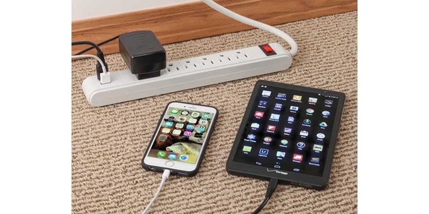 Sonic IQ 6 Outlet Power Strip w/2 USB
