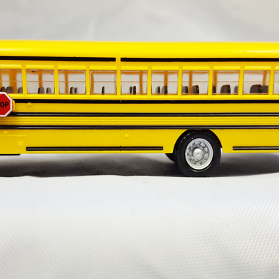 Amazon.com: International Bluebird 1980 Vintage S Series HO School Bus ...