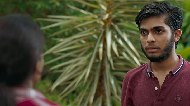 Amazon.com: Jo & Jo : Nikhila Vimal, Mathew Thomas, Neslin K Gafoor ...