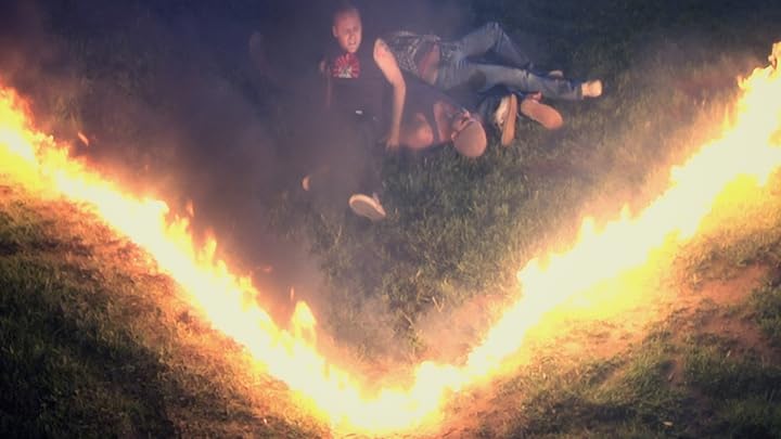 Vigilante : Margot Robbie, Robert Díaz, Kazuya Wright, Lexie Symon ...