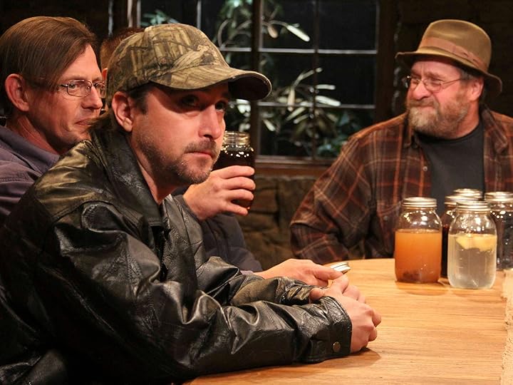 Amazon.com: Moonshiners - Season 2 : Chuck Stewart, Jim Tom Hedrick ...