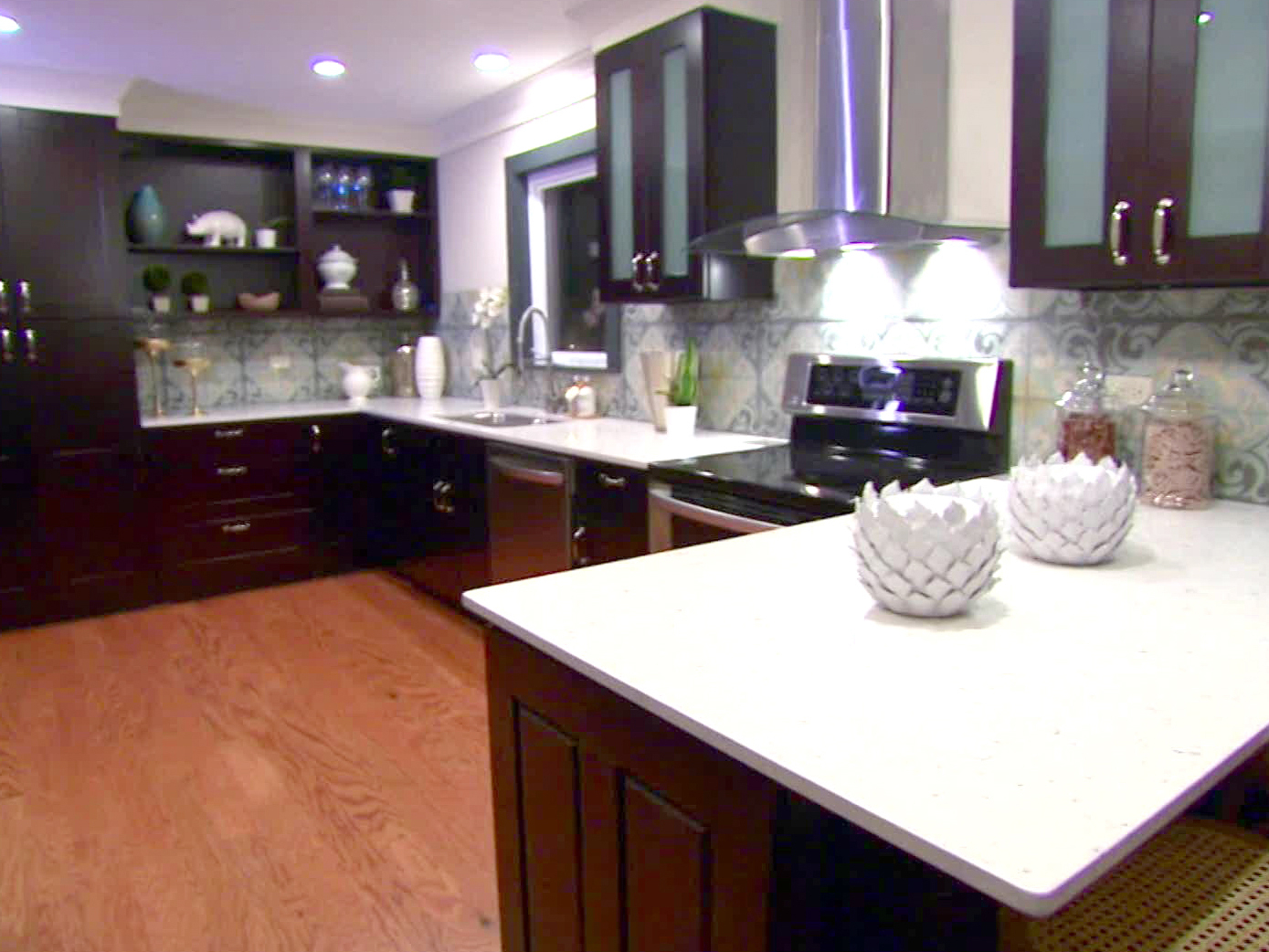 Prime Video: Kitchen Crashers - Season 2