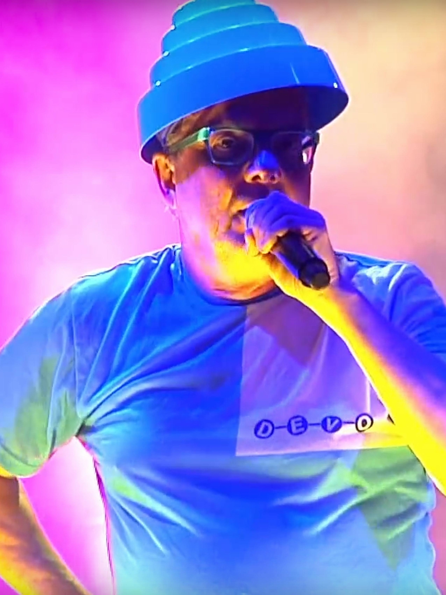 Prime Video: Devo: Live in Santa Ana
