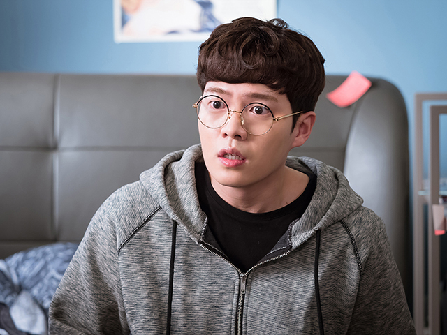 Prime Video: Welcome to Waikiki - Season 1