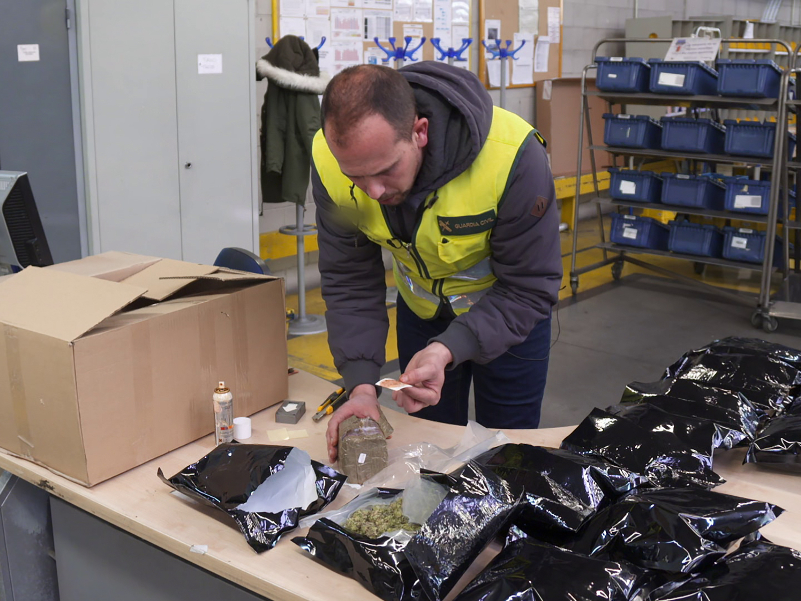 Prime Video: Border Control: Spain - Season 4