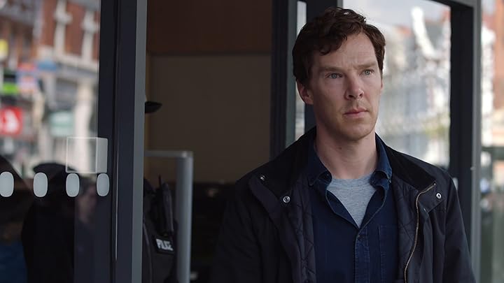 Amazon.com: The Child in Time : Benedict Cumberbatch, Stephen Butchard ...