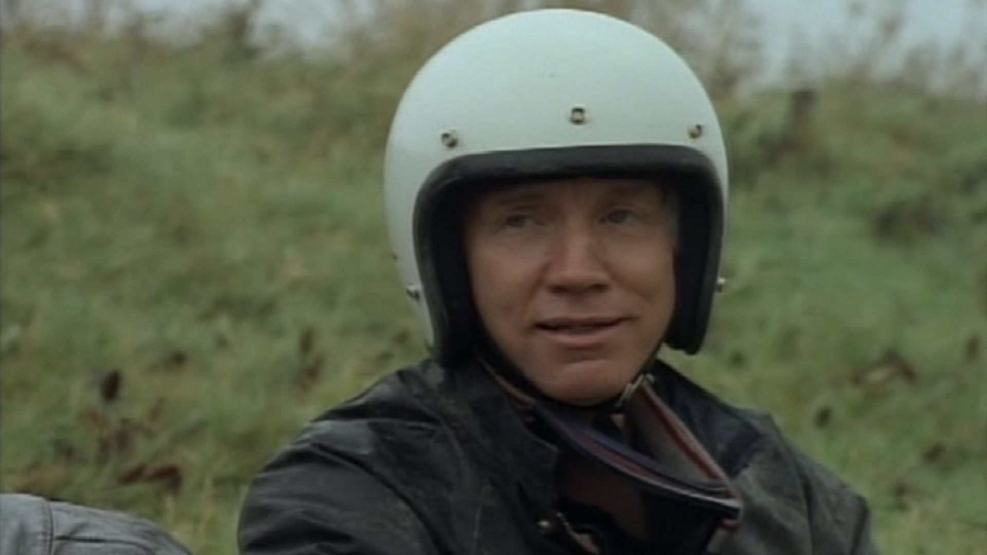 Lorrie Hull's Instagram, Twitter & Facebook on IDCrawl