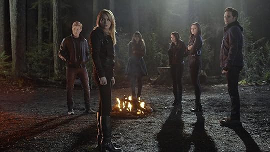 Watch The Secret Circle: The Complete First Season | Prime Video