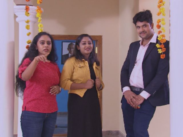 Prime Video: Thatteem Mutteem Season 4