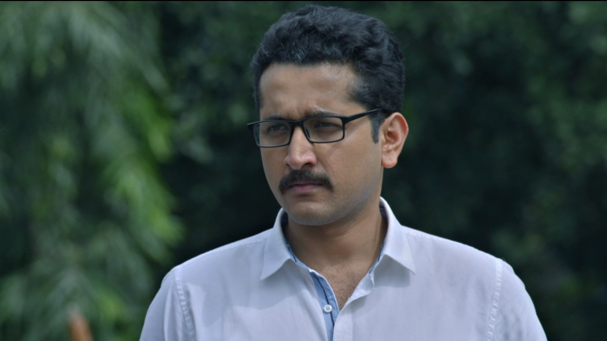 Prime Video: Dwitiyo Purush