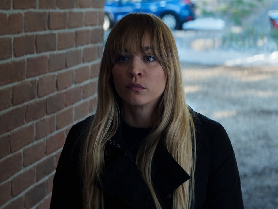 Prime Video: The Flight Attendant: Staffel 2