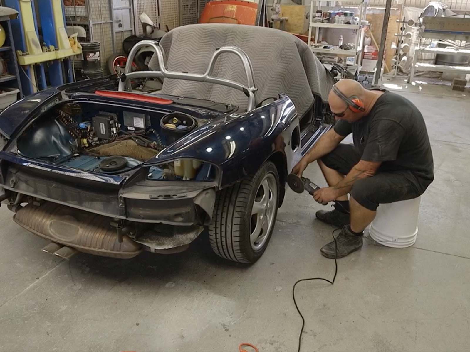 Prime Video: Full Custom Garage