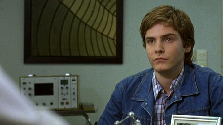 Good Bye Lenin! : Daniel Brühl, Katrin Saß, Chulpan Khamatova, Maria ...