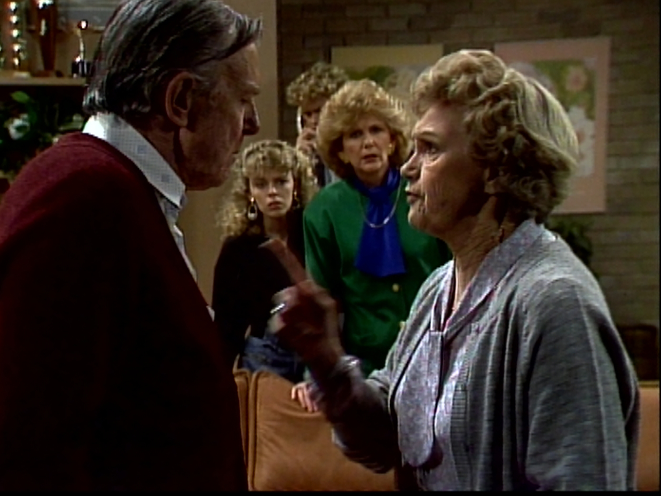 Prime Video: Neighbours – Iconic Episodes