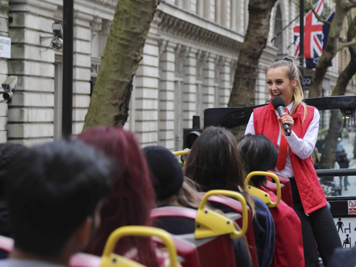 Prime Video: Beauty and The Geek UK - Season 1