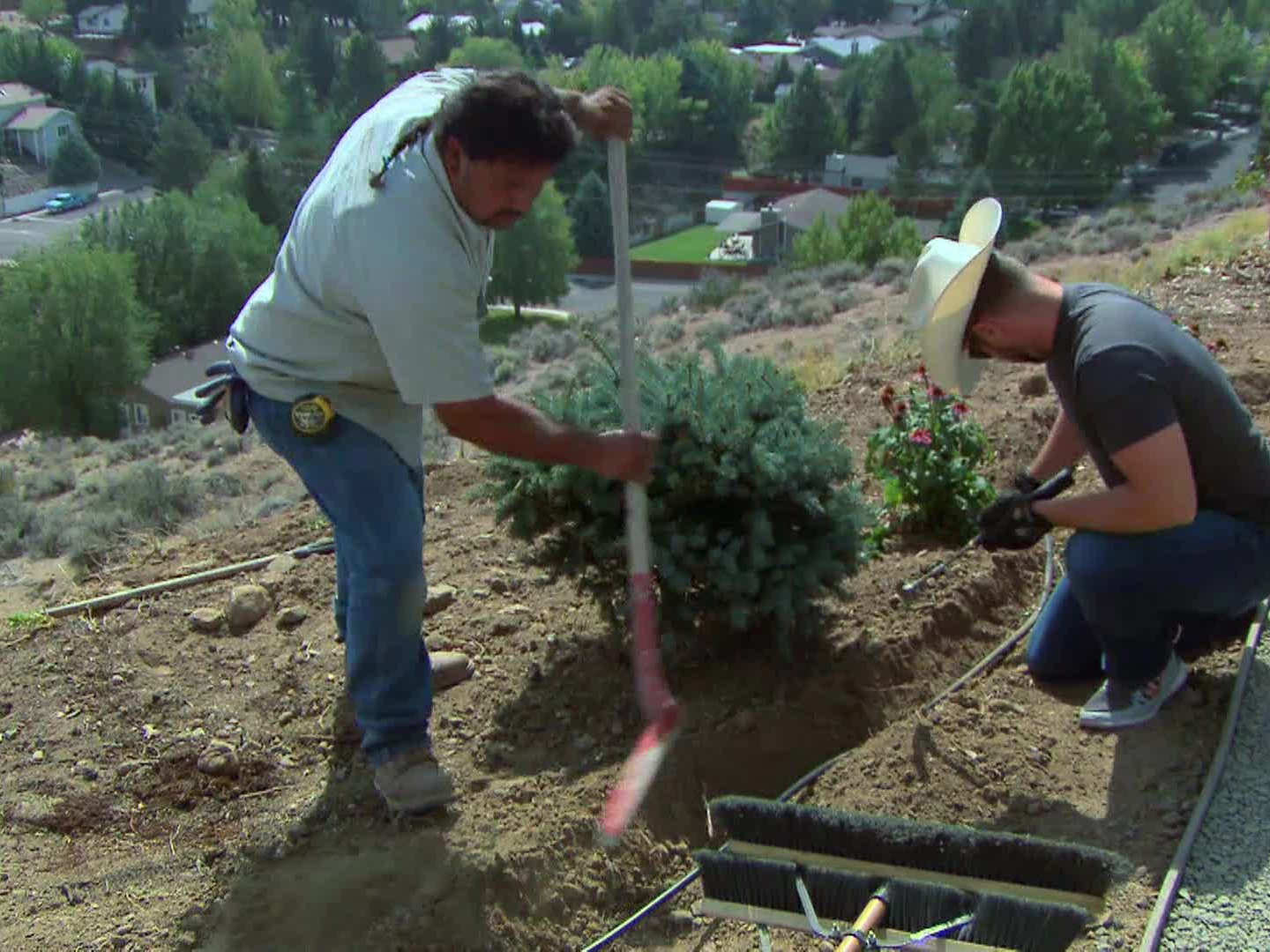 Prime Video: Yard Crashers - Season 14