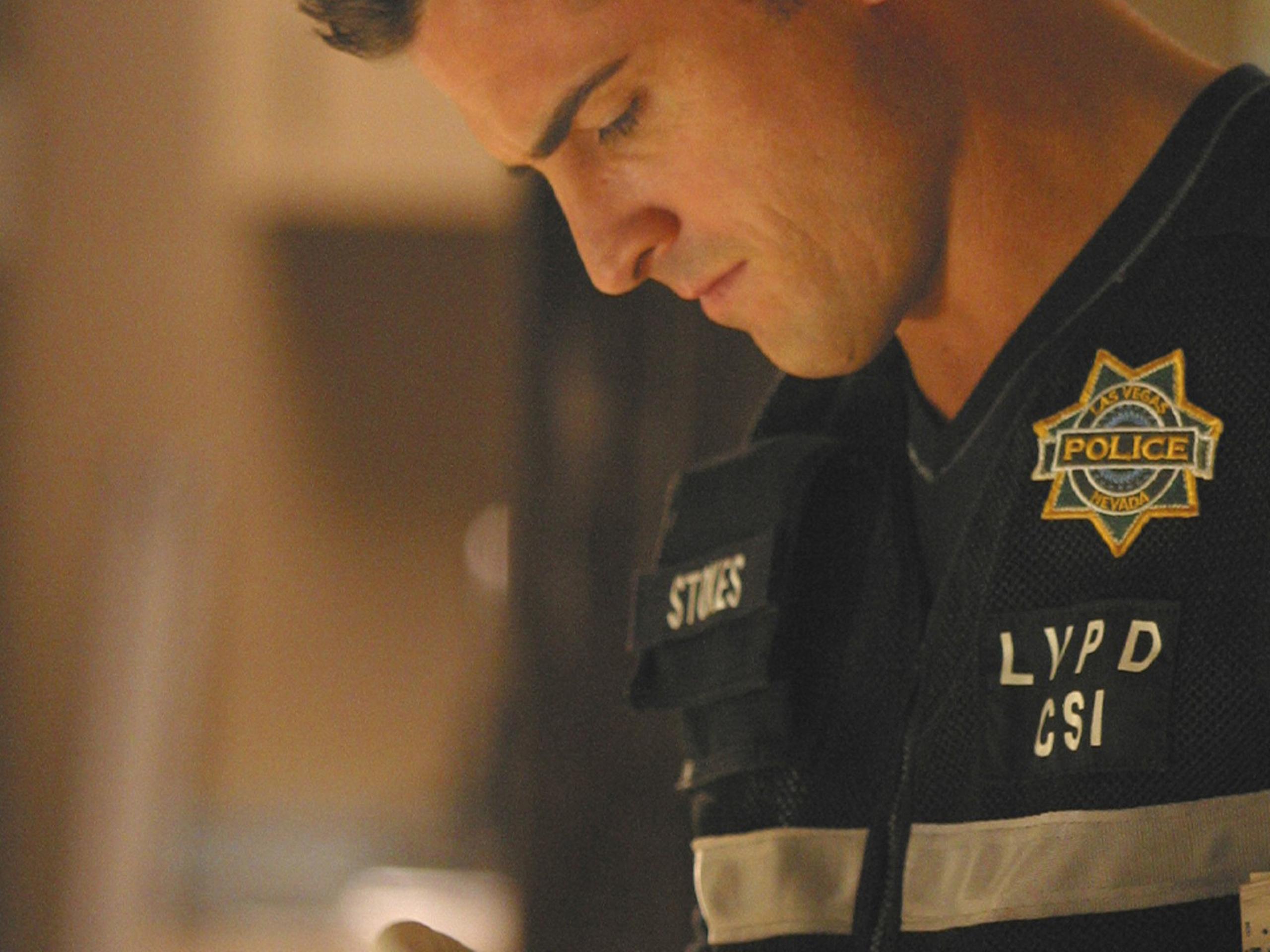 Prime Video: Les experts - Saison 3