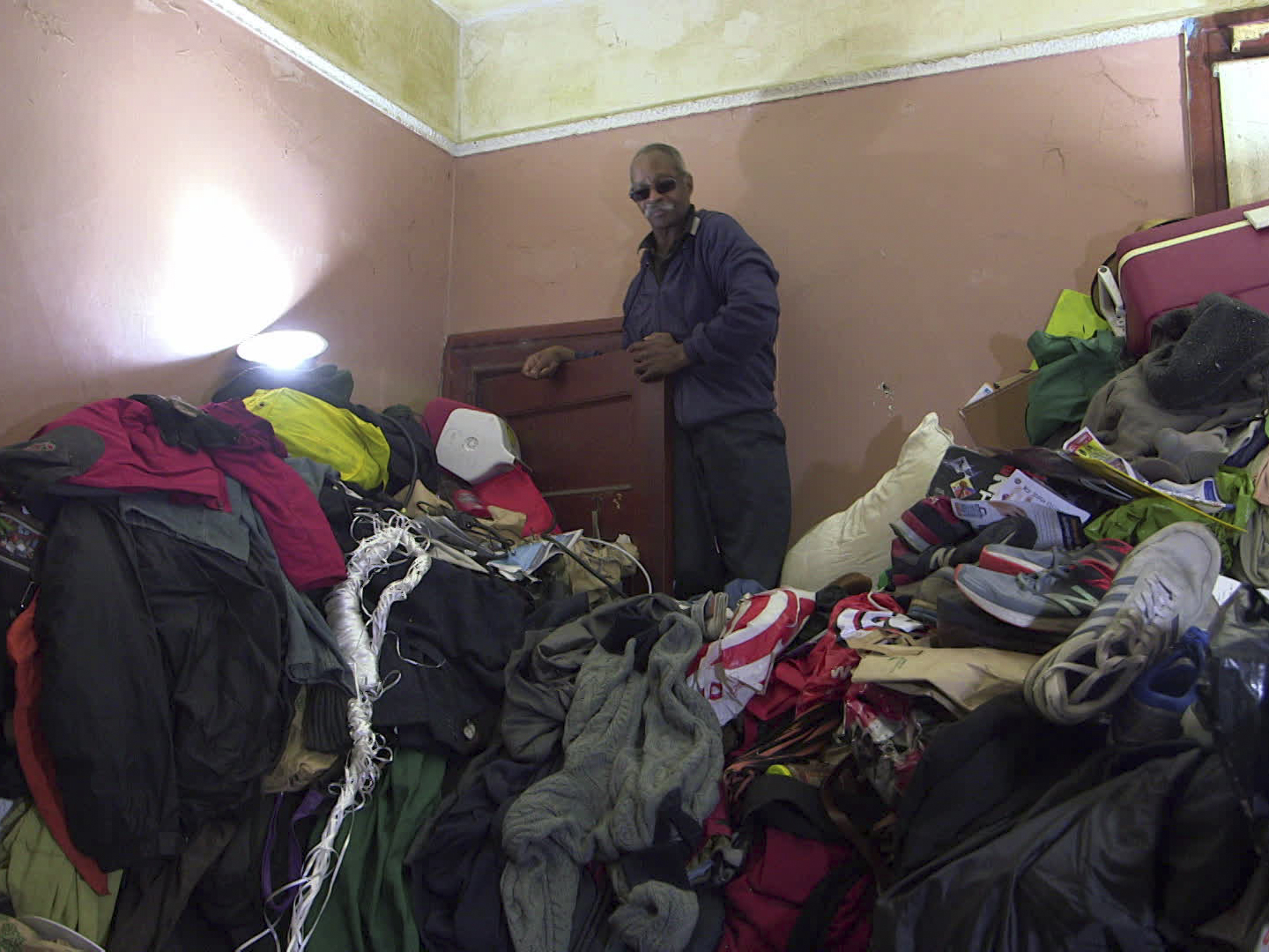 Prime Video: Hoarders - Season 9