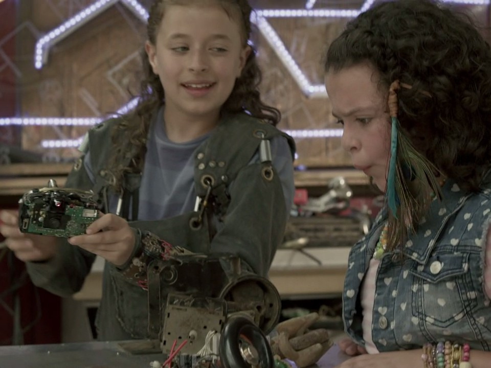 Prime Video: Annedroids Season 1