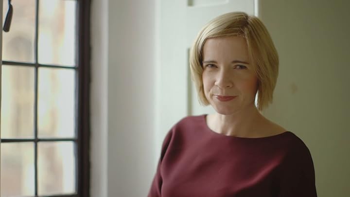 Amazon.com: Britain's Tudor Treasure: A Night at Hampton Court ...