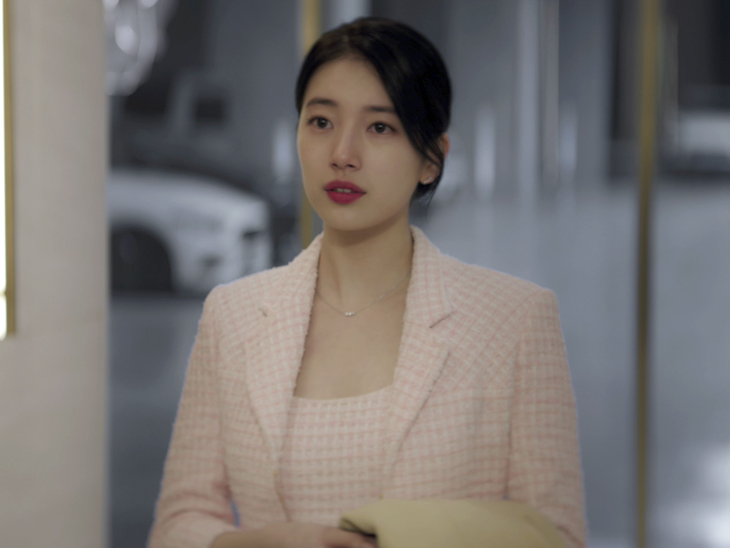 Prime Video: Anna - Season 1