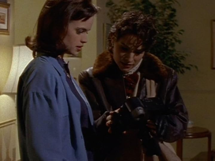 Amazon.com: Nancy Drew (Spanish) - Season 1 : Tracey Ryan, Jhen e Erwin ...