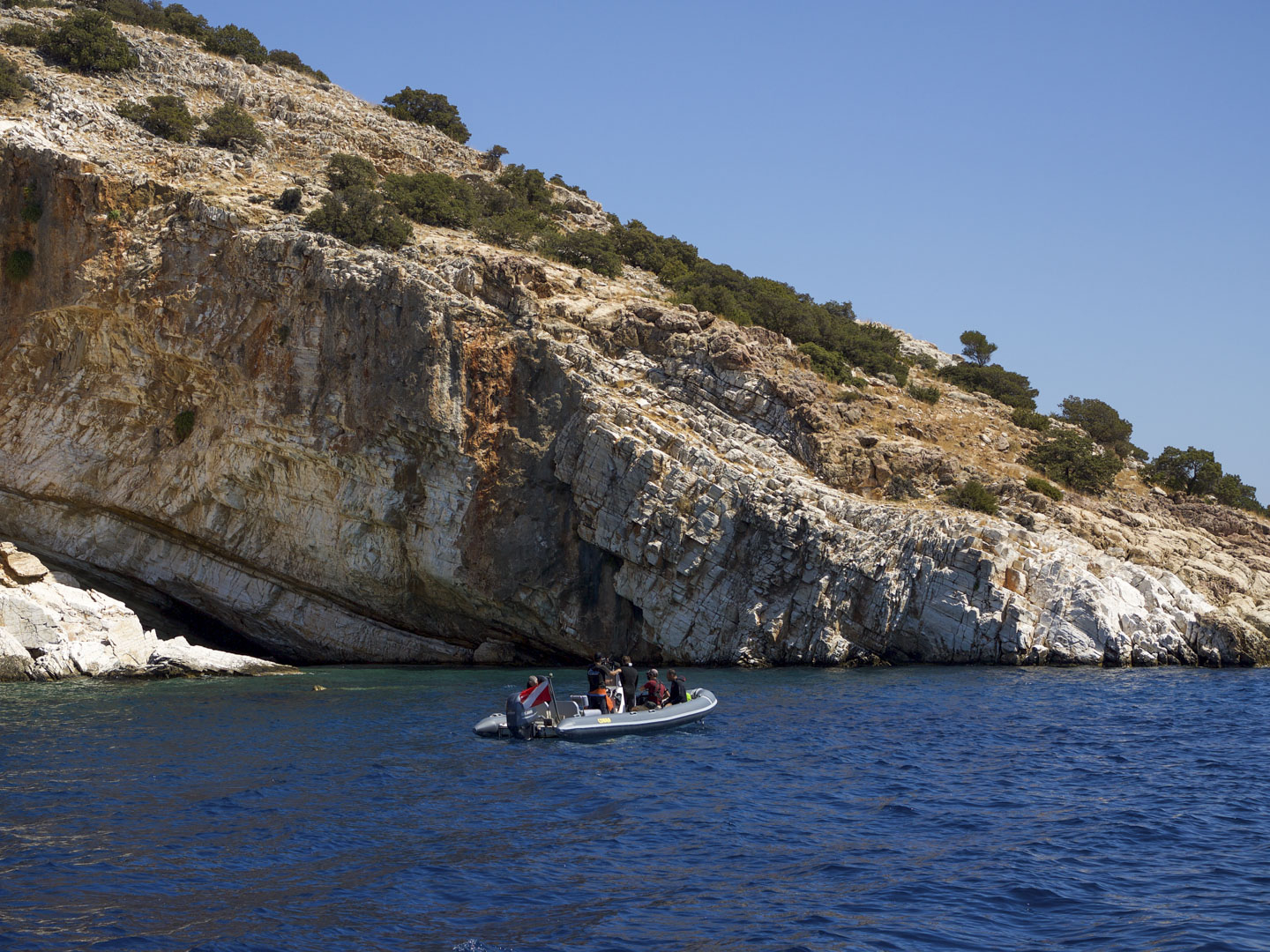 Prime Video: Hunting Atlantis - Season 1