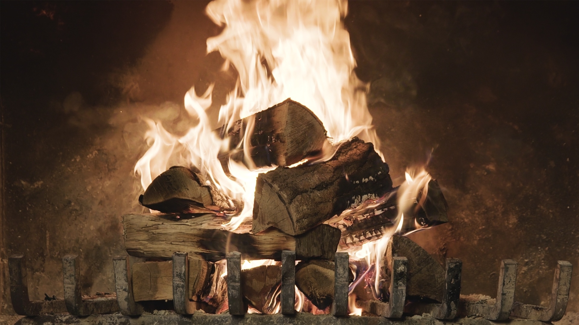 Prime Video: Rustic Fireplace: with music