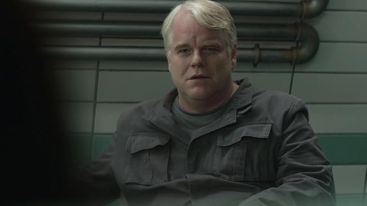 Plutarch Heavensbee Hunger Games