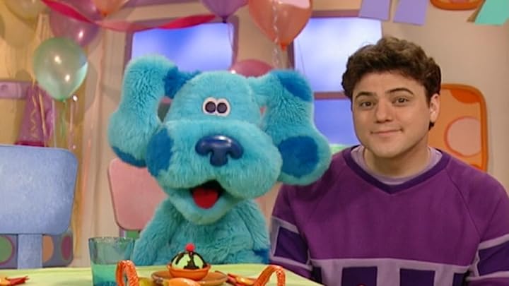 Prime Video: Blue's Room Season 1