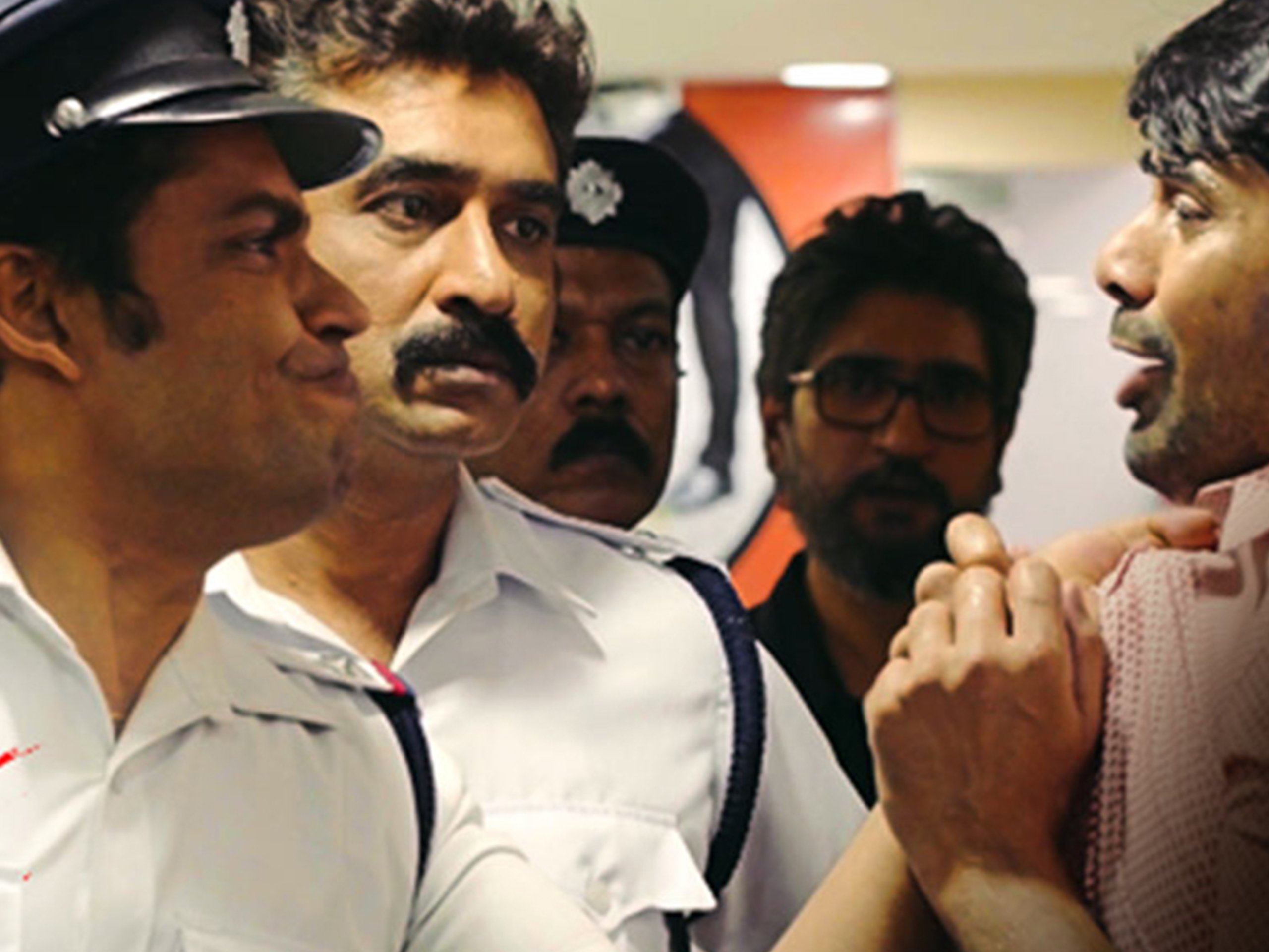 Prime Video: Six(Hindi) - Season 1