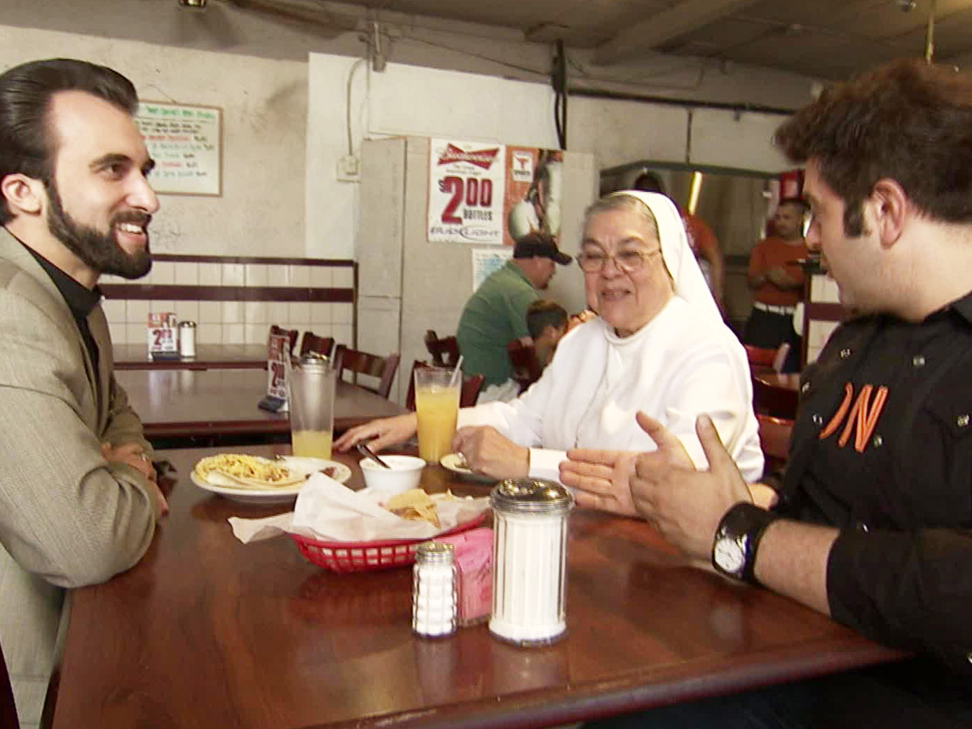 Prime Video: Man v. Food with Adam Richman - Season 1