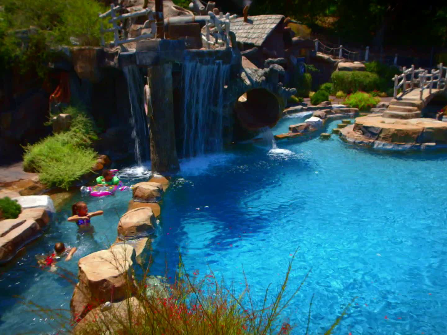 Prime Video: Amazing Water Homes - Season 1