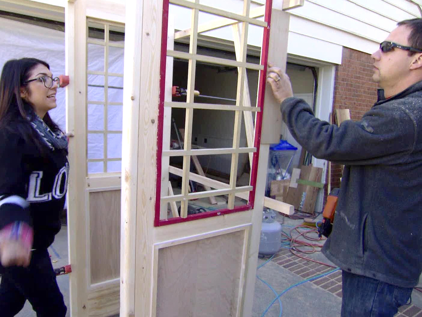 Prime Video: Mega Dens - Season 5