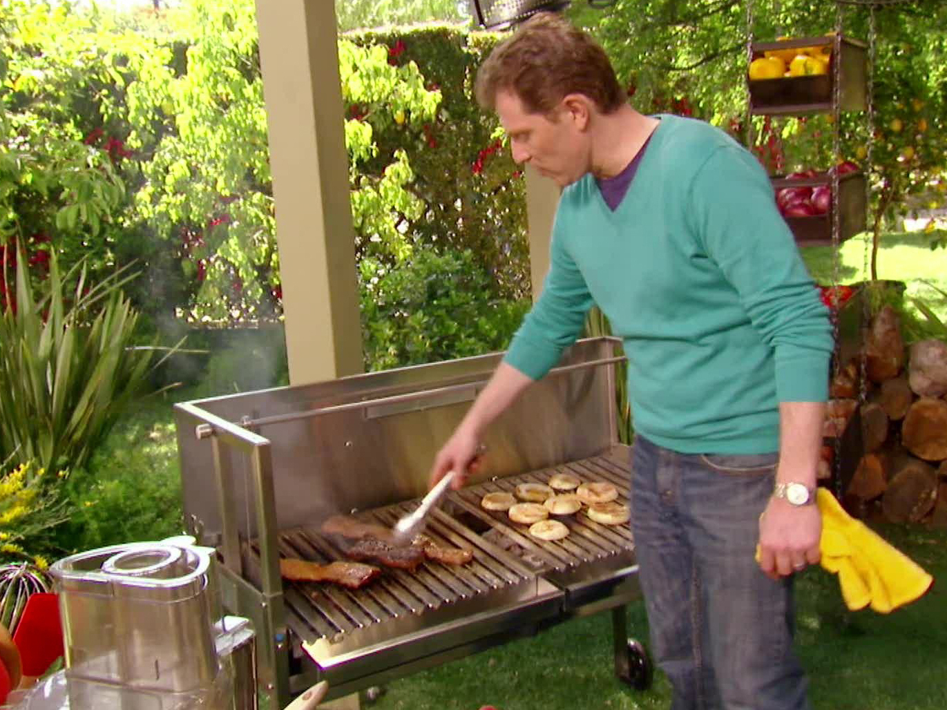Prime Video: Bobby Flay's Barbecue Addiction - Season 2